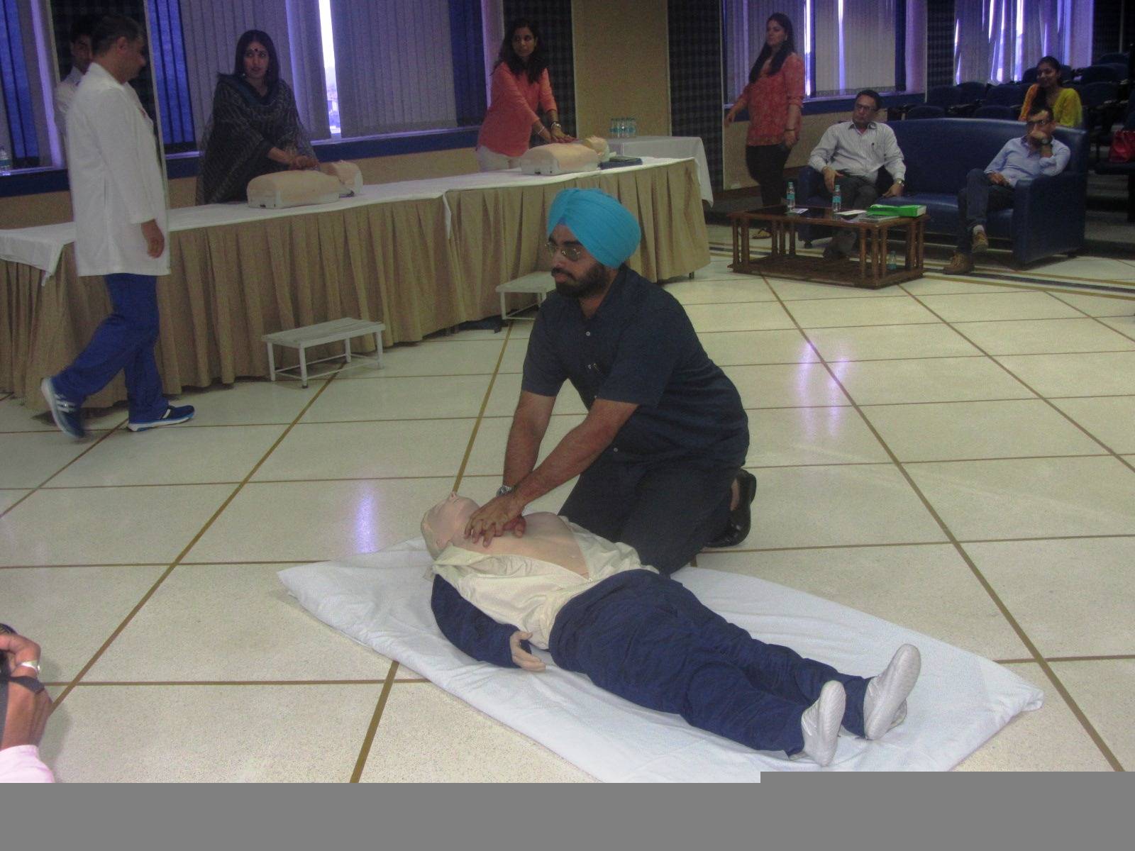 LetsEndorse | Improving Post Crash Care and Response